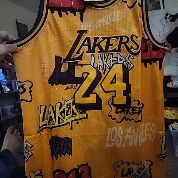 Mitchell & Ness | Shirts | Kobe Bryant 24 Los Angeles Lakers Graffiti ...
